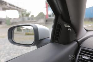 Grey Volvo C30 2007 in Riga, with an engine capacity of 2.40 L and mileage of 298 thousand km for 4690 €, photo 17 on AUTOMOTO.COM.LV