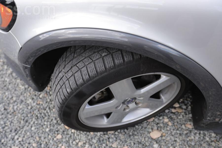 Grey Volvo C30 2007 in Riga, with an engine capacity of 2.40 L and mileage of 298 thousand km for 4690 €, photo 21 on AUTOMOTO.COM.LV