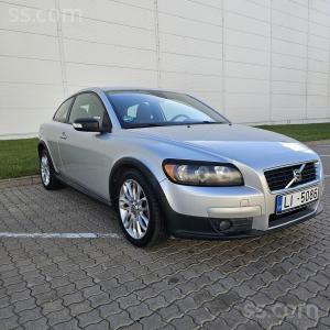 Grey Volvo C30 2007 in Riga, with an engine capacity of 1.60 L and mileage of 171 thousand km for 3950 €, photo  on AUTOMOTO.COM.LV