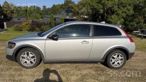 Pelēks Volvo C30 2007 Limbaži, ar dzinēja tilpumu 1.80 L un nobraukumu 275 tūkst. km par 3250 €, foto 8 vietnē AUTOMOTO.COM.LV