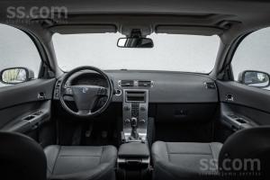 Серый Вольво Ц30 2008 в Рига, объемом двигателя 2.00 л и пробегом 293 тыс. км за 3850 €, фото 14 на AUTOMOTO.COM.LV