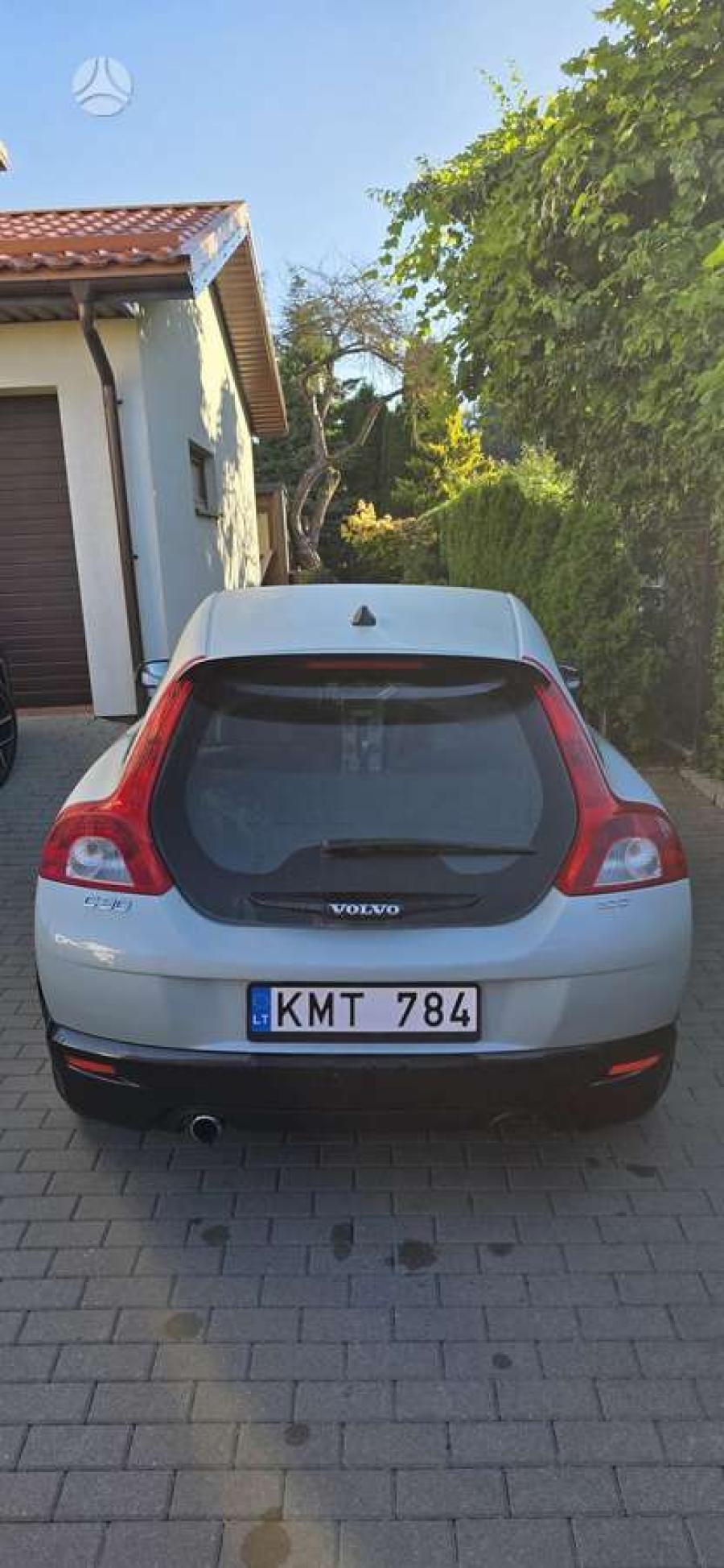 Pelēks Volvo C30 2008 Viļņa, ar dzinēja tilpumu 2.00 L un nobraukumu 259 tūkst. km par 2300 €, foto 6 vietnē AUTOMOTO.COM.LV