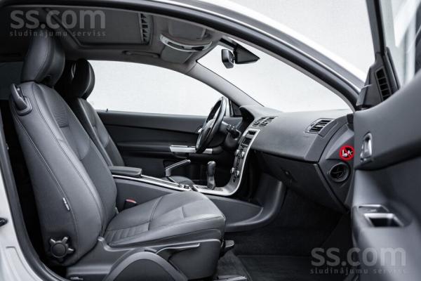 Volvo C30 2008 Rīga vietnē Pelēks Volvo C30 2008 Rīga, ar dzinēja tilpumu 2.00 L un nobraukumu 293 tūkst. km par 2990 €, foto 11 vietnē AUTOMOTO.COM.LV