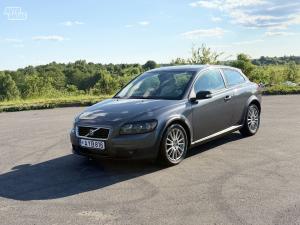 Grey Volvo C30 2009 in Vilnius, with an engine capacity of 1.60 L and mileage of 297 thousand km for 1750 €, photo  on AUTOMOTO.COM.LV