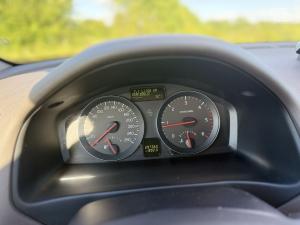 Grey Volvo C30 2009 in Vilnius, with an engine capacity of 1.60 L and mileage of 297 thousand km for 1750 €, photo 11 on AUTOMOTO.COM.LV
