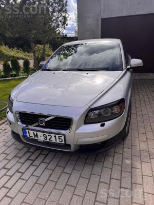 Grey Volvo C30 2009 in Riga, with an engine capacity of 1.60 L and mileage of 280 thousand km for 1750 €, photo  on AUTOMOTO.COM.LV