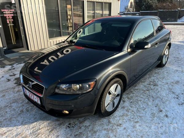 Pelēks Volvo C30 2010 Valmiera, ar dzinēja tilpumu 1.60 L un nobraukumu 336 tūkst. km par 3450 €, foto 2 vietnē AUTOMOTO.COM.LV