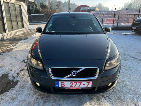 Pelēks Volvo C30 2010 Valmiera, ar dzinēja tilpumu 1.60 L un nobraukumu 336 tūkst. km par 3450 €, foto 9 vietnē AUTOMOTO.COM.LV