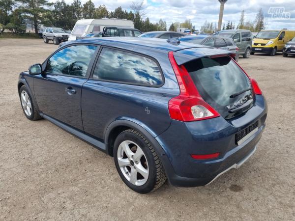 Pelēks Volvo C30 2010 Pakruojis, ar dzinēja tilpumu 1.60 L un nobraukumu 263 tūkst. km par 2700 €, foto 6 vietnē AUTOMOTO.COM.LV