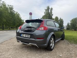 Pelēks Volvo C30 2010 Rīga, ar dzinēja tilpumu 1.60 L un nobraukumu 187 tūkst. km par 2390 €, foto 7 vietnē AUTOMOTO.COM.LV