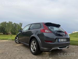 Pelēks Volvo C30 2010 Rīga, ar dzinēja tilpumu 1.60 L un nobraukumu 187 tūkst. km par 2390 €, foto 8 vietnē AUTOMOTO.COM.LV