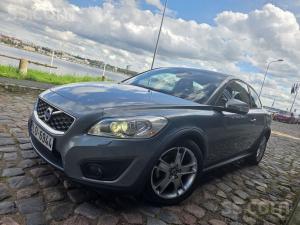 Grey Volvo C30 2010 in Riga, with an engine capacity of 1.60 L and mileage of 201 thousand km for 2150 €, photo 10 on AUTOMOTO.COM.LV