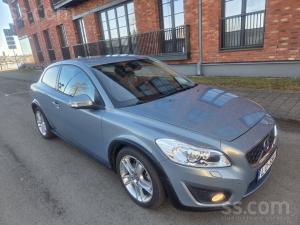 Pelēks Volvo C30 2010 Rīga, ar dzinēja tilpumu 1.60 L un nobraukumu 208 tūkst. km par 2000 €, foto 3 vietnē AUTOMOTO.COM.LV