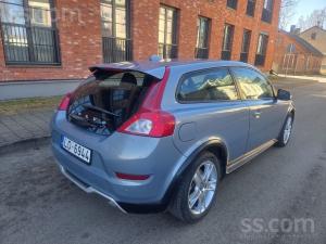 Pelēks Volvo C30 2010 Rīga, ar dzinēja tilpumu 1.60 L un nobraukumu 208 tūkst. km par 2000 €, foto 6 vietnē AUTOMOTO.COM.LV