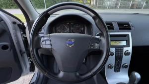 Grey Volvo C30 2010 in Riga, with an engine capacity of 1.60 L and mileage of 220 thousand km for 4900 €, photo 16 on AUTOMOTO.COM.LV