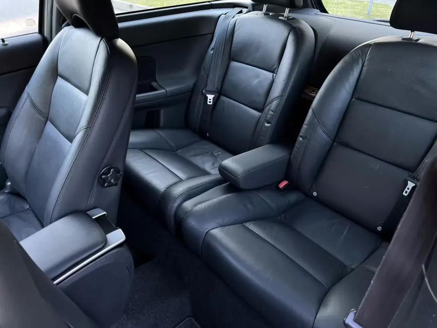 Grey Volvo C30 2010 in Riga, with an engine capacity of 1.60 L and mileage of 220 thousand km for 4900 €, photo 24 on AUTOMOTO.COM.LV