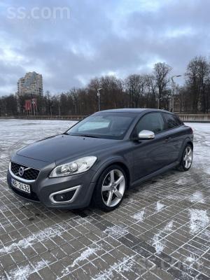 Grey Volvo C30 2010 in Riga, with an engine capacity of 1.60 L and mileage of 400 thousand km for 3100 €, photo  on AUTOMOTO.COM.LV