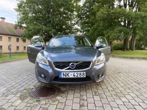 Pelēks Volvo C30 2010 Tukums, ar dzinēja tilpumu 1.60 L un nobraukumu 304 tūkst. km par 3600 €, foto 5 vietnē AUTOMOTO.COM.LV