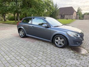 Pelēks Volvo C30 2010 Tukums, ar dzinēja tilpumu 1.60 L un nobraukumu 304 tūkst. km par 3600 €, foto 8 vietnē AUTOMOTO.COM.LV