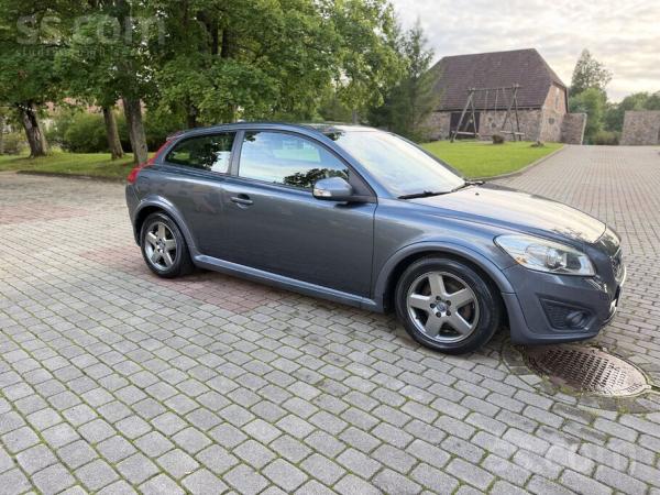 Volvo C30 2010 Tukums vietnē Pelēks Volvo C30 2010 Tukums, ar dzinēja tilpumu 1.60 L un nobraukumu 304 tūkst. km par 3600 €, foto 8 vietnē AUTOMOTO.COM.LV