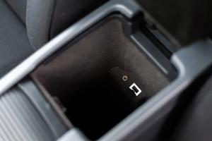 Pelēks Volvo C30 2011 Rīga, ar dzinēja tilpumu 1.60 L un nobraukumu 232 tūkst. km par 4995 €, foto 25 vietnē AUTOMOTO.COM.LV