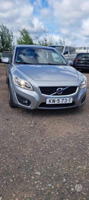 Grey Volvo C30 2011 in Kaunas, with an engine capacity of 1.56 L and mileage of 208 thousand km for 2950 €, photo 3 on AUTOMOTO.COM.LV