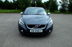 Pelēks Volvo C30 2012 Raseiniai, ar dzinēja tilpumu 1.60 L un nobraukumu 233 tūkst. km par 3470 €, foto 3 vietnē AUTOMOTO.COM.LV