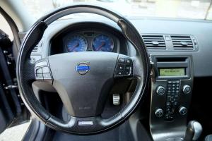 Pelēks Volvo C30 2012 Raseiniai, ar dzinēja tilpumu 1.60 L un nobraukumu 233 tūkst. km par 3470 €, foto 21 vietnē AUTOMOTO.COM.LV