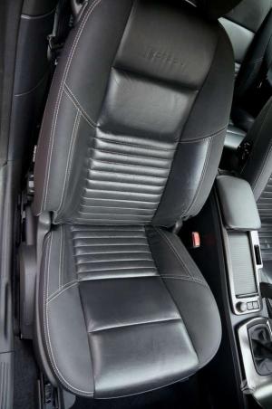 Pelēks Volvo C30 2012 Raseiniai, ar dzinēja tilpumu 1.60 L un nobraukumu 233 tūkst. km par 3470 €, foto 23 vietnē AUTOMOTO.COM.LV