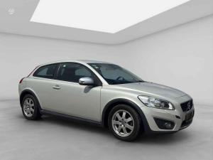 Pelēks Volvo C30 2012 Kauņa, ar dzinēja tilpumu 1.60 L un nobraukumu 302 tūkst. km par 5490 €, foto 9 vietnē AUTOMOTO.COM.LV