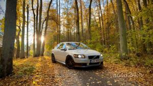 Grey Volvo C30 2006 in Tallinn, with an engine capacity of 2.40 L and mileage of 370 thousand km for 5500 €, photo  on AUTOMOTO.COM.LV