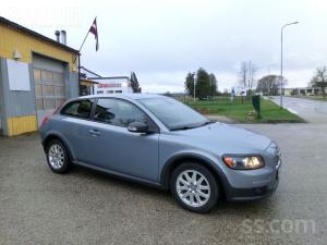 Grey Volvo C30 2007 in Tukums, with an engine capacity of 1.60 L and mileage of 275 thousand km for 2350 €, photo 3 on AUTOMOTO.COM.LV