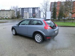 Grey Volvo C30 2007 in Tukums, with an engine capacity of 1.60 L and mileage of 275 thousand km for 2350 €, photo 7 on AUTOMOTO.COM.LV