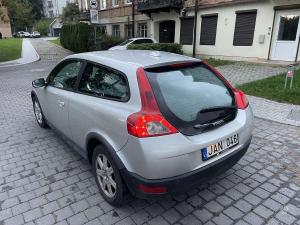 Pelēks Volvo C30 2007 Viļņa, ar dzinēja tilpumu 2.00 L un nobraukumu 276 tūkst. km par 1500 €, foto 6 vietnē AUTOMOTO.COM.LV