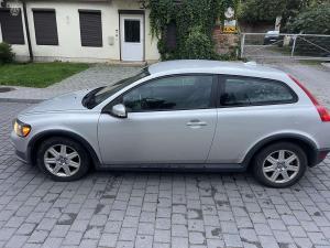 Pelēks Volvo C30 2007 Viļņa, ar dzinēja tilpumu 2.00 L un nobraukumu 276 tūkst. km par 1500 €, foto 7 vietnē AUTOMOTO.COM.LV