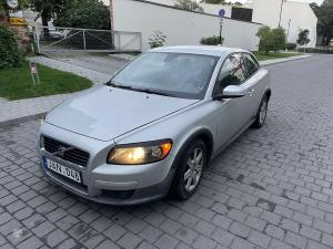 Pelēks Volvo C30 2007 Viļņa, ar dzinēja tilpumu 2.00 L un nobraukumu 276 tūkst. km par 1500 €, foto 8 vietnē AUTOMOTO.COM.LV