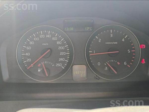 Pelēks Volvo C30 2007 Rīga, ar dzinēja tilpumu 1.60 L un nobraukumu 283 tūkst. km par 2000 €, foto 10 vietnē AUTOMOTO.COM.LV