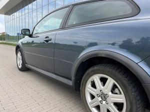 Grey Volvo C30 2007 in Rezekne, with an engine capacity of 2.00 L and mileage of 241 thousand km for 2950 €, photo 6 on AUTOMOTO.COM.LV