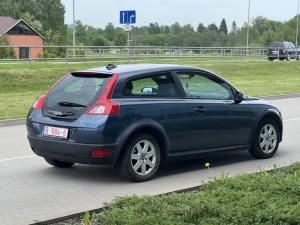 Grey Volvo C30 2007 in Rezekne, with an engine capacity of 2.00 L and mileage of 241 thousand km for 2950 €, photo 10 on AUTOMOTO.COM.LV