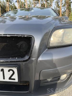 Grey Volvo C30 2007 in Riga, with an engine capacity of 2.00 L and mileage of 405 thousand km for 1500 €, photo 16 on AUTOMOTO.COM.LV