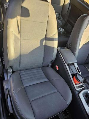 Pelēks Volvo C30 2007 Viļņa, ar dzinēja tilpumu 2.40 L un nobraukumu 334 tūkst. km par 2800 €, foto 5 vietnē AUTOMOTO.COM.LV