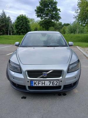 Серый Вольво Ц30 2007 в Каунас, объемом двигателя 2.00 л и пробегом 373 тыс. км за 1850 €, фото 3 на AUTOMOTO.COM.LV