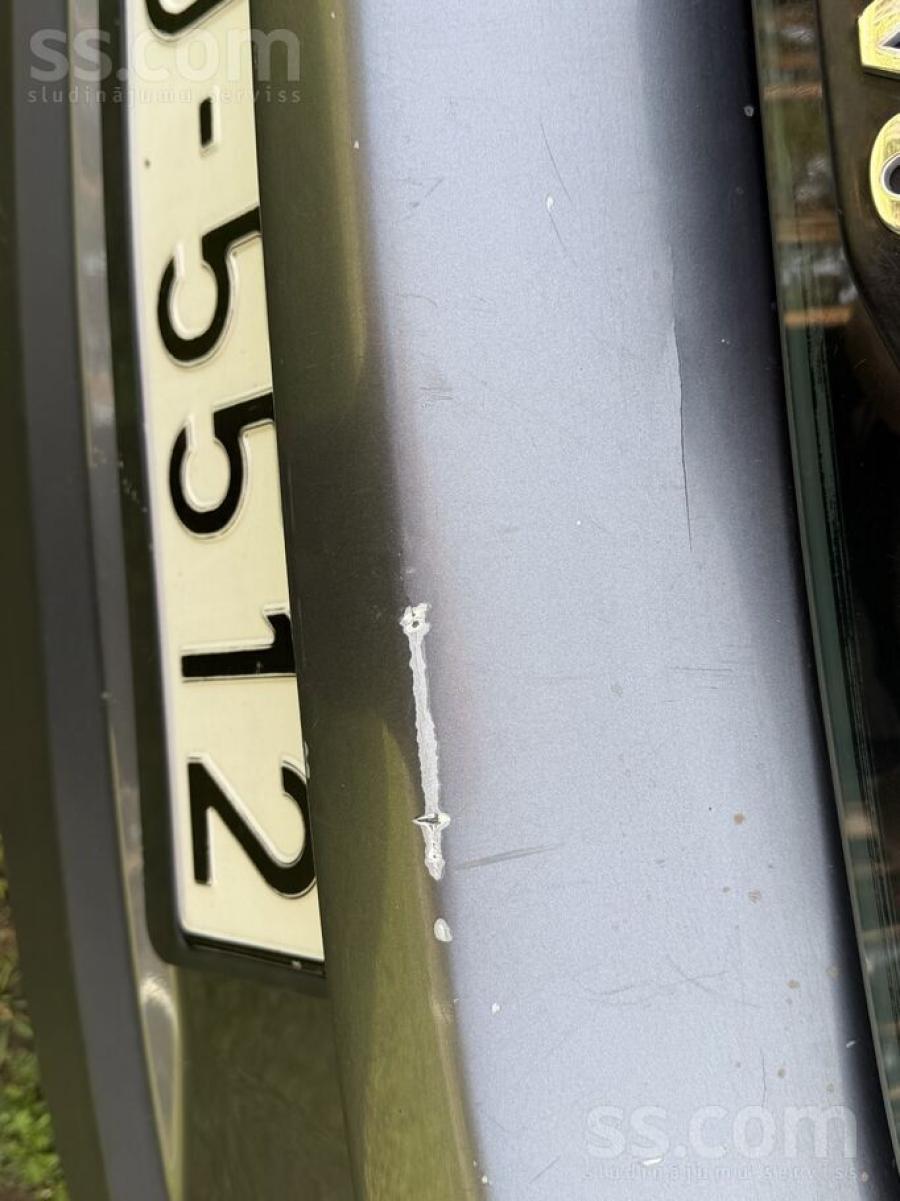 Grey Volvo C30 2007 in Riga, with an engine capacity of 2.00 L and mileage of 405 thousand km for 900 €, photo 9 on AUTOMOTO.COM.LV