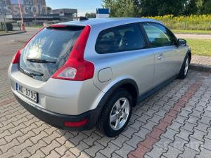 Pelēks Volvo C30 2007 Rīga, ar dzinēja tilpumu 1.80 L un nobraukumu 286 tūkst. km par 2000 €, foto 3 vietnē AUTOMOTO.COM.LV