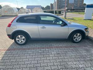 Pelēks Volvo C30 2007 Rīga, ar dzinēja tilpumu 1.80 L un nobraukumu 286 tūkst. km par 2000 €, foto 6 vietnē AUTOMOTO.COM.LV