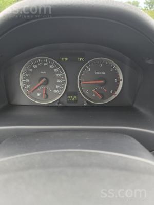 Серый Вольво Ц30 2007 в Прейли, объемом двигателя 2.00 л и пробегом 269 тыс. км за 2000 €, фото 8 на AUTOMOTO.COM.LV