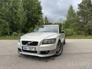 Серый Вольво Ц30 2008 в Тукумс, объемом двигателя 1.60 л и пробегом 385 тыс. км за 1690 €, фото  на AUTOMOTO.COM.LV
