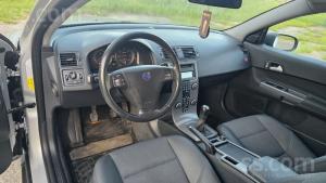 Pelēks Volvo C30 2008 Ogre, ar dzinēja tilpumu 2.00 L un nobraukumu 217 tūkst. km par 3299 €, foto 13 vietnē AUTOMOTO.COM.LV