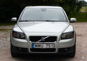 Pelēks Volvo C30 2008 Kretinga, ar dzinēja tilpumu 1.60 L un nobraukumu 286 tūkst. km par 2199 €, foto 5 vietnē AUTOMOTO.COM.LV