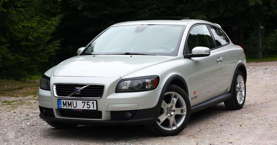 Pelēks Volvo C30 2008 Kretinga, ar dzinēja tilpumu 1.60 L un nobraukumu 286 tūkst. km par 2199 €, foto 8 vietnē AUTOMOTO.COM.LV